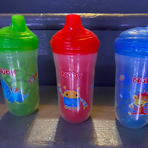 Dining | 3 Nuby Plastic Insulated No Spill Easy Sip Cup W Variflo Valve ...